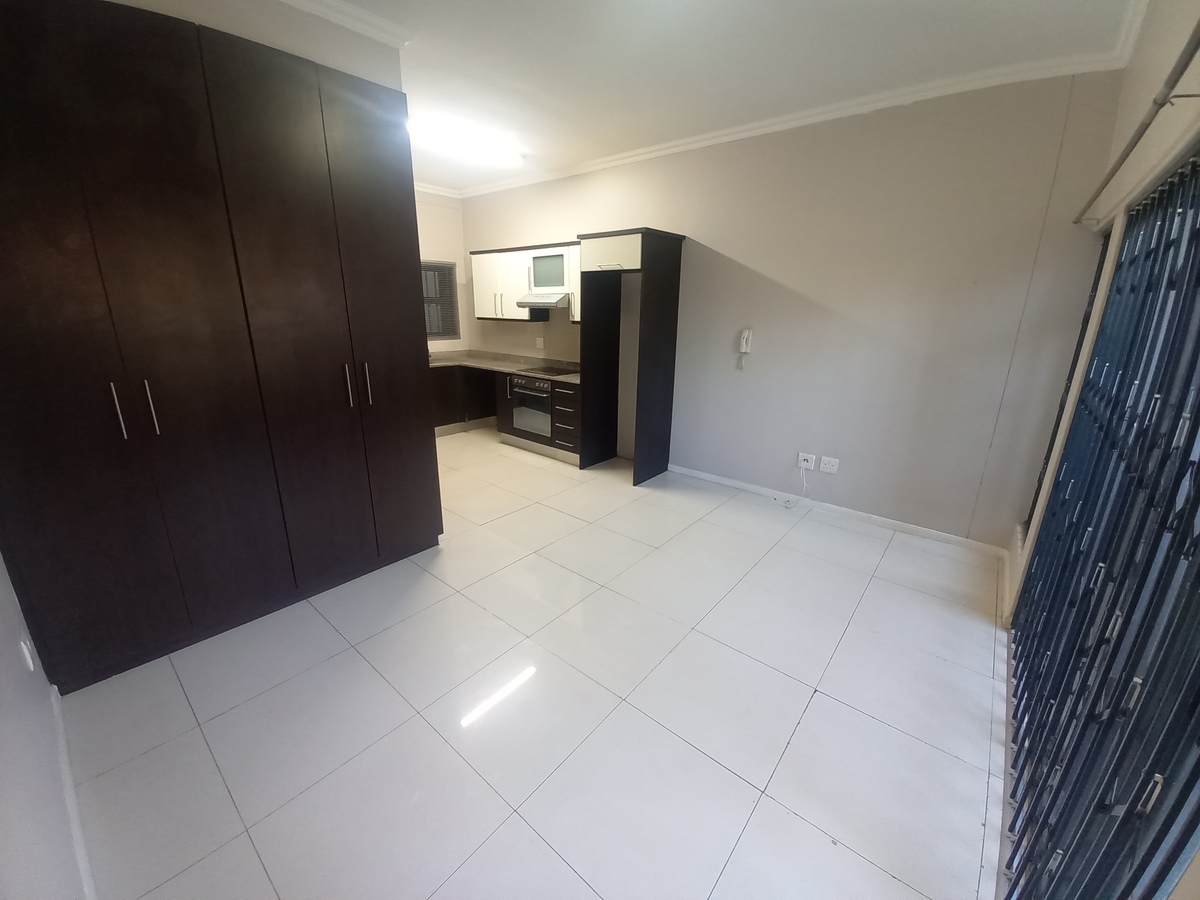 Modern Umhlanga Studio Apartment