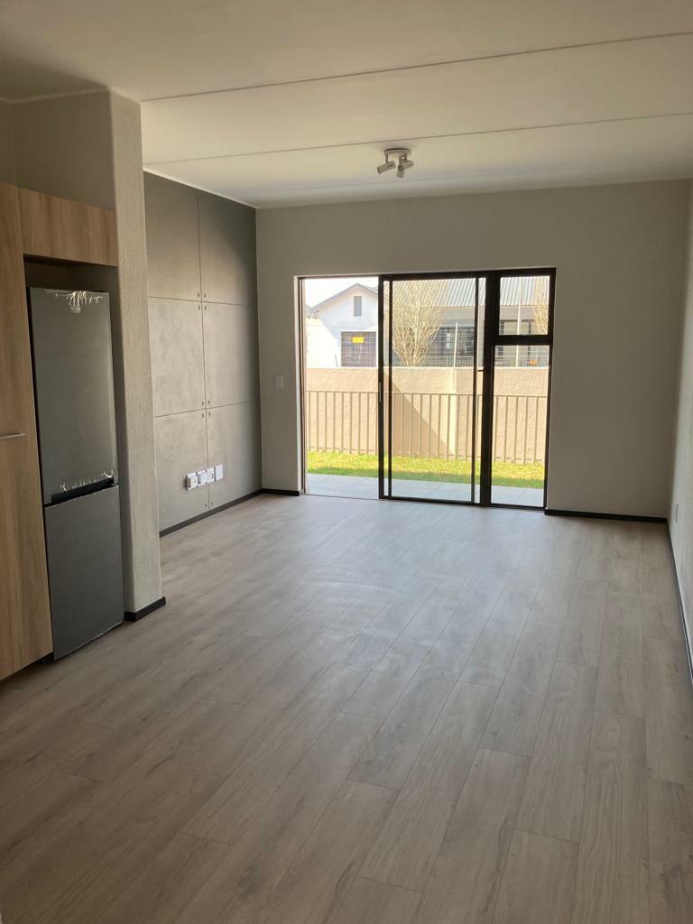 FOURWAYS-BROADACRES-BRAND NEW-GROUND FLOOR